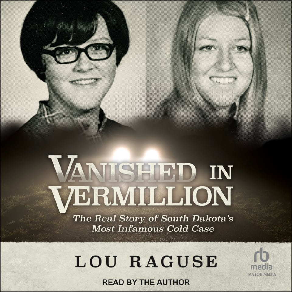 Vanished in Vermillion by Lou Raguse - Audiobook